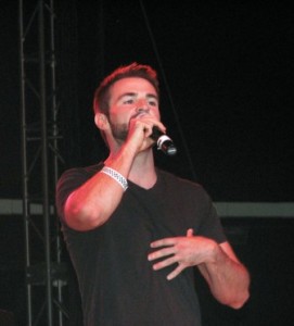 Con Hunley wows 'em at the fair; explains from experience what's really ...