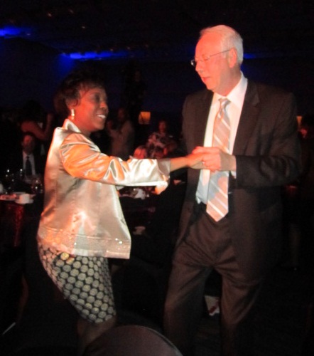 The O'Jays rock the house at Urban League Gala - Blue StreakBlue Streak