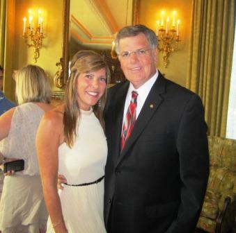 Bill Gaither shares healing tunes at DeBusk home - Blue StreakBlue Streak