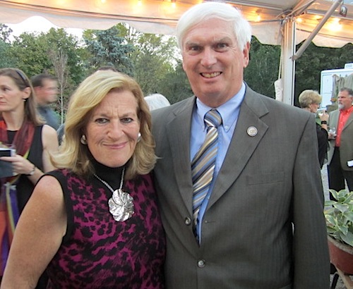 Green Thumb Gala: laid-back and lovely - Blue StreakBlue Streak