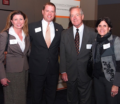 Knox leaders welcome new UT business dean - Blue StreakBlue Streak