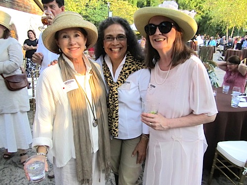 Lions and tigers and leaders, oh my! Zoo safari reunites Leadership ...