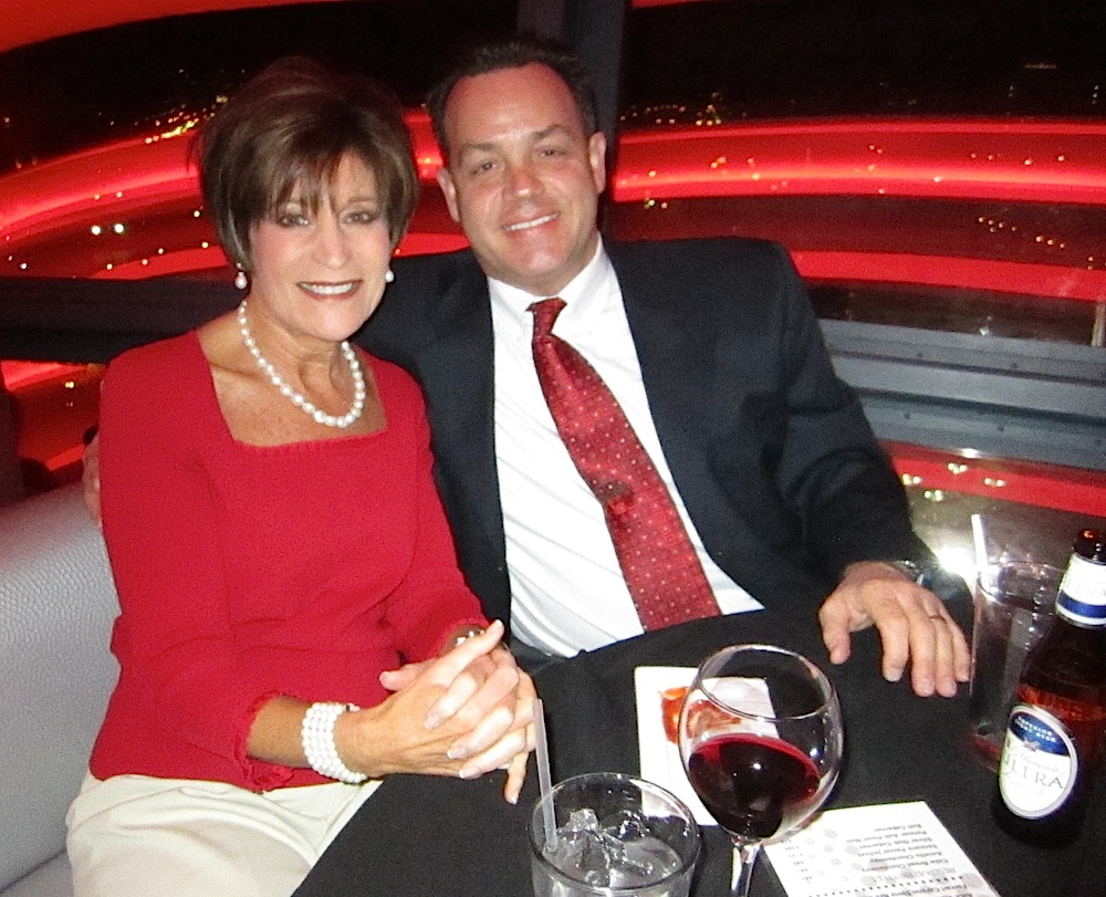 Scenes from an "iconic" Valentine's party - Blue StreakBlue Streak