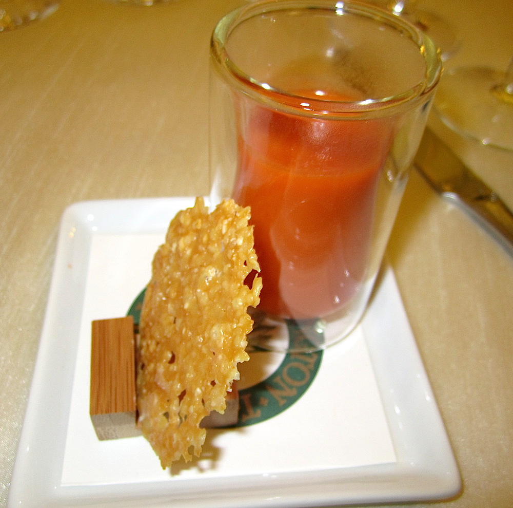 L'Amour du Vin: food, wine and a peek at the sky - Blue StreakBlue Streak