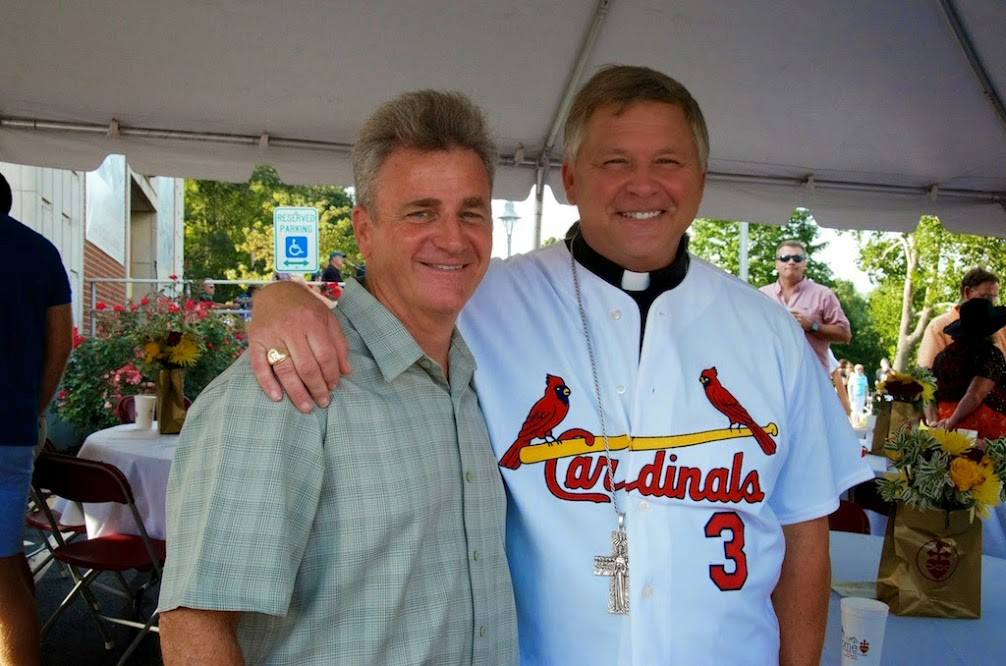 A lesson in tailgating from our Catholic friends - Blue StreakBlue Streak