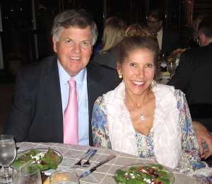 Josh Turner pulls his 'Long Black Train' into Knox - Blue StreakBlue Streak