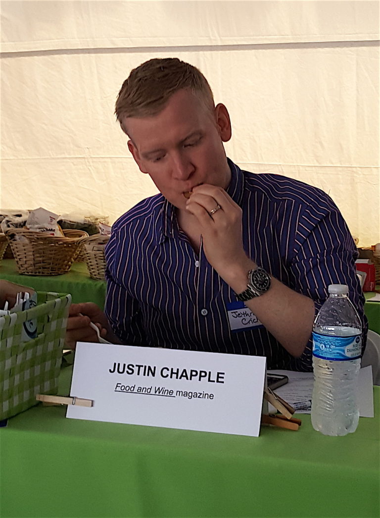 Biscuits bring bevy of bingers - Blue StreakBlue Streak