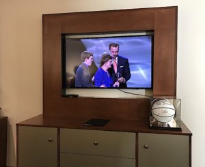 The Pat Summitt Suite: beautiful and beneficial - Blue StreakBlue Streak