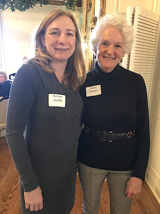 Holiday Homes Tour hypnotizes! - Blue StreakBlue Streak