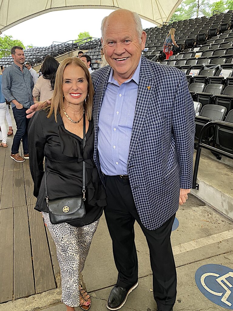 Sertoma Center honors Jenny and Randy Boyd with 'Lifetime of Love Award ...