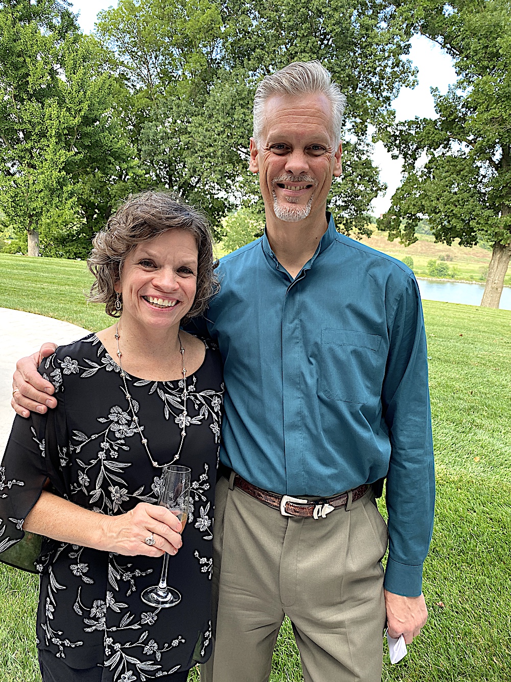 KSO conductor makes Knox debut on cello during magical evening (Plus: a ...