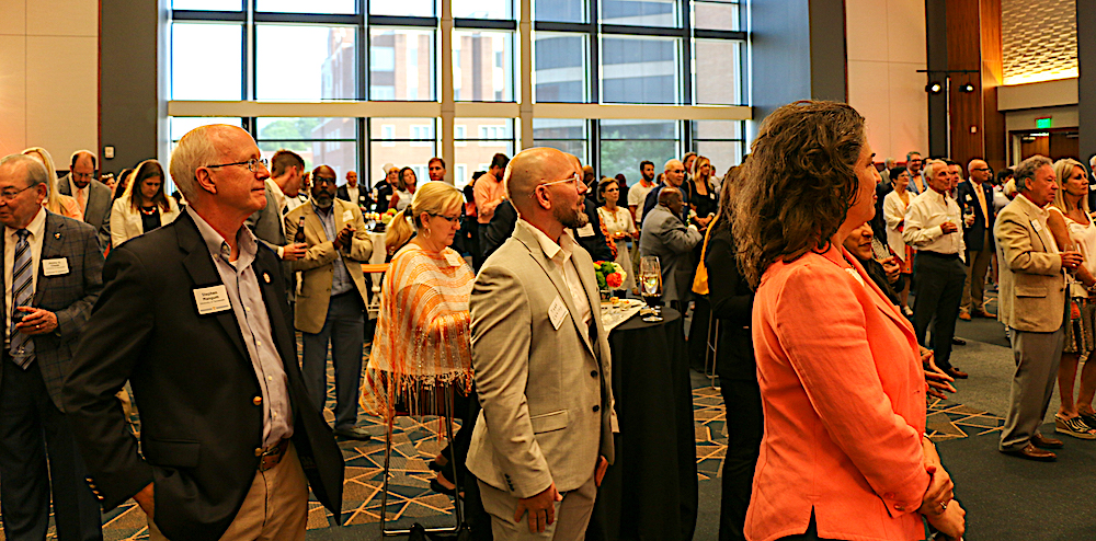 UT Coach Josh Heupel and Athletics Director Danny White charm crowd at ...
