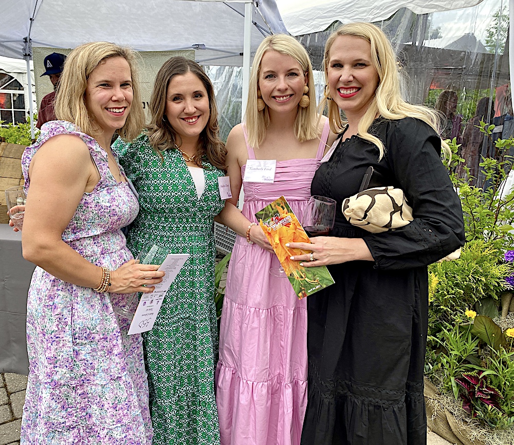 UT Gardens Gala: worm castings and wine! - Blue StreakBlue Streak