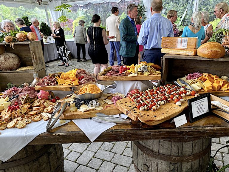 UT Gardens Gala: worm castings and wine! - Blue StreakBlue Streak