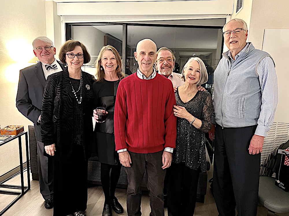 Here's to 2023 - and an amazing Knoxville eatery! - Blue StreakBlue Streak