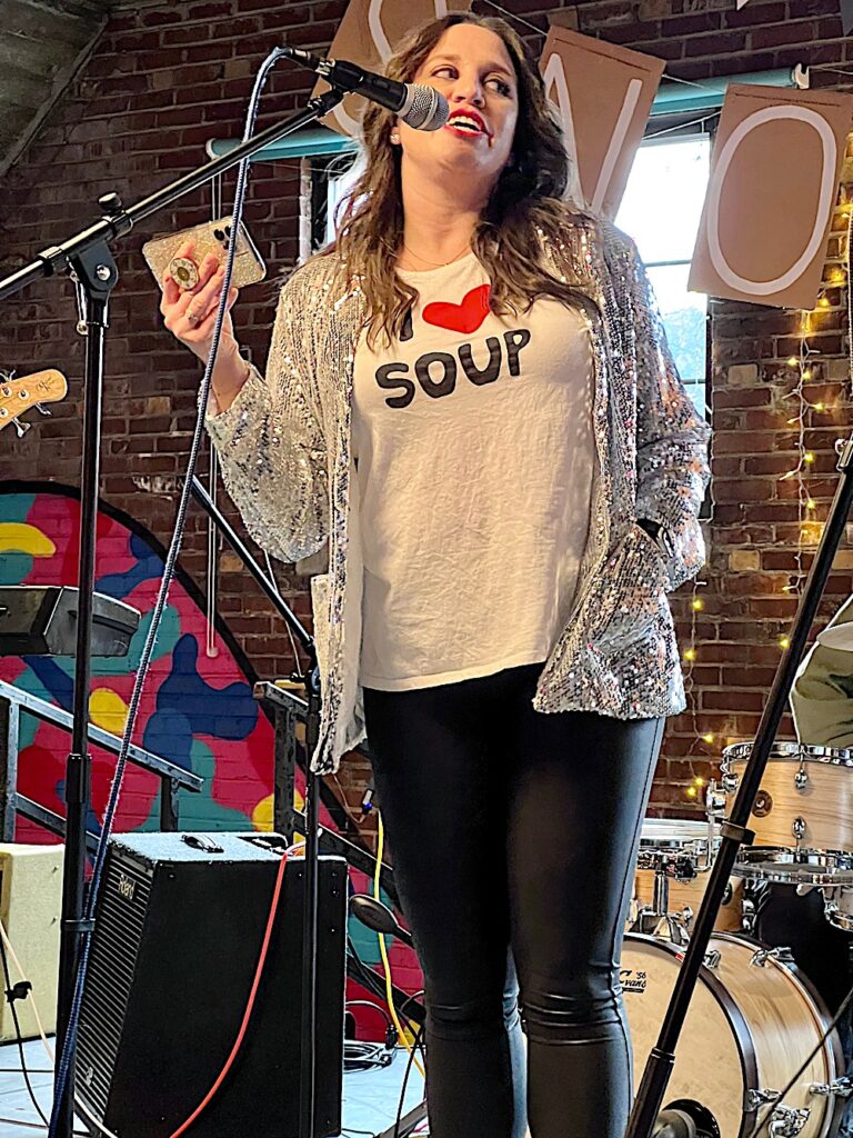 Blue Streak - A lens into Knox life by Cynthia MoxleyBlue Streak | A ...