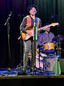 Artsy party announces Yo-Yo Ma appearance - Blue StreakBlue Streak