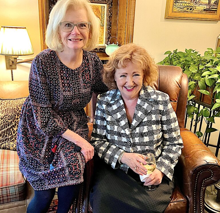 Art and camaraderie outside museum walls - Blue StreakBlue Streak