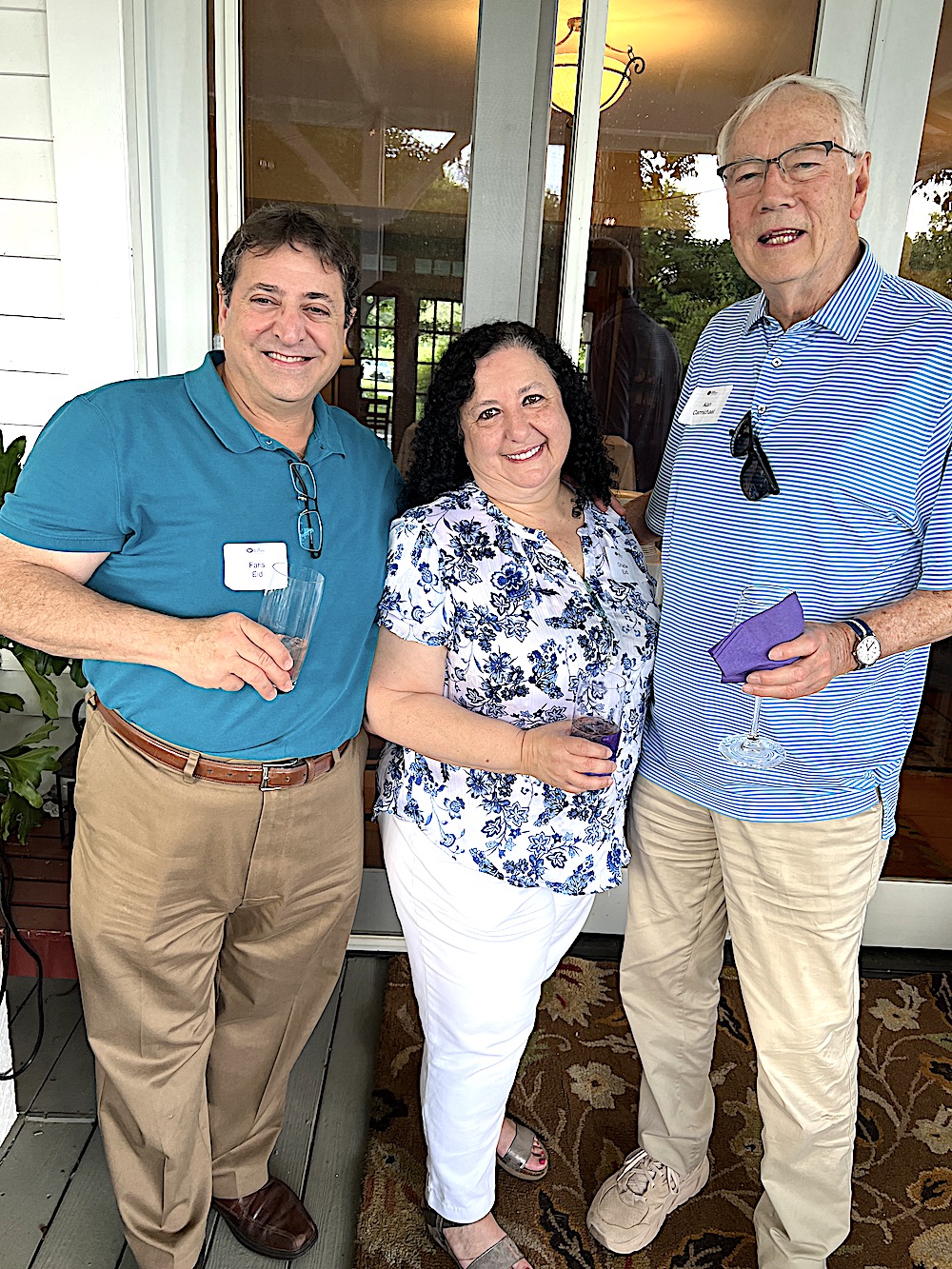 Strong Stock Farm: An idyllic evening for a good cause - Blue ...