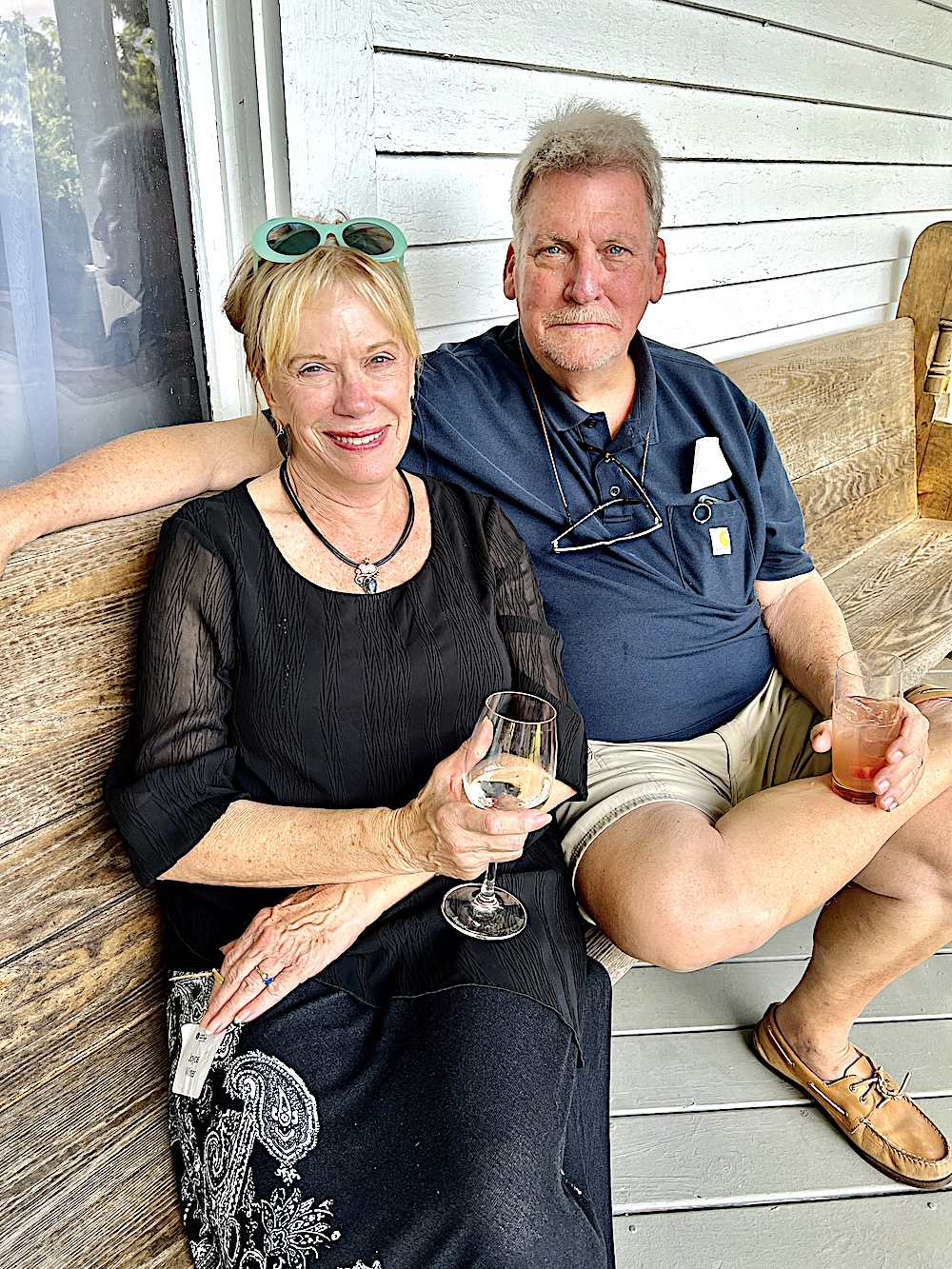 Strong Stock Farm: An idyllic evening for a good cause - Blue ...