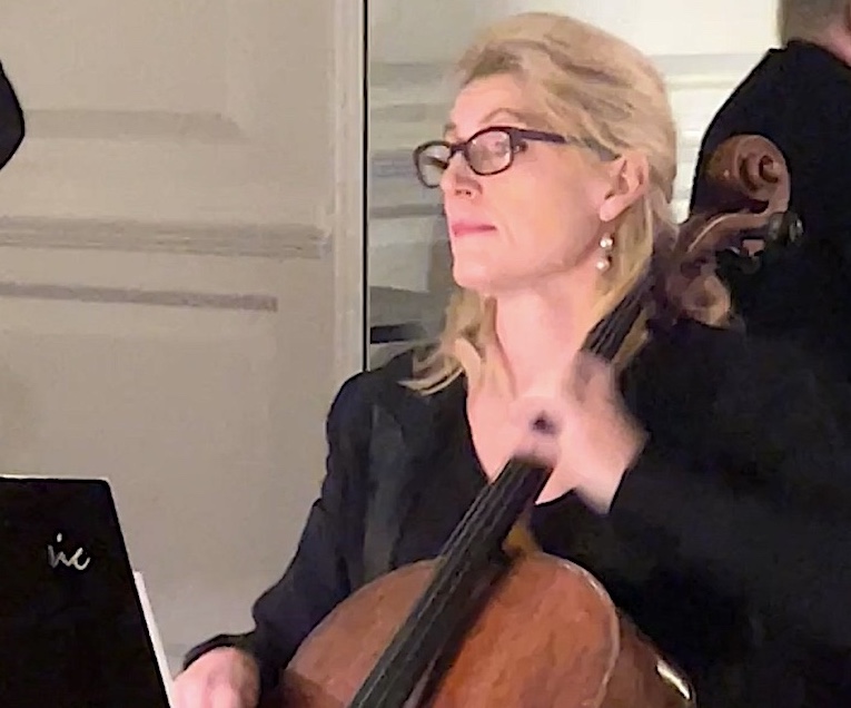 "Evening by the Tracks" enchants with menu and music - Blue StreakBlue ...