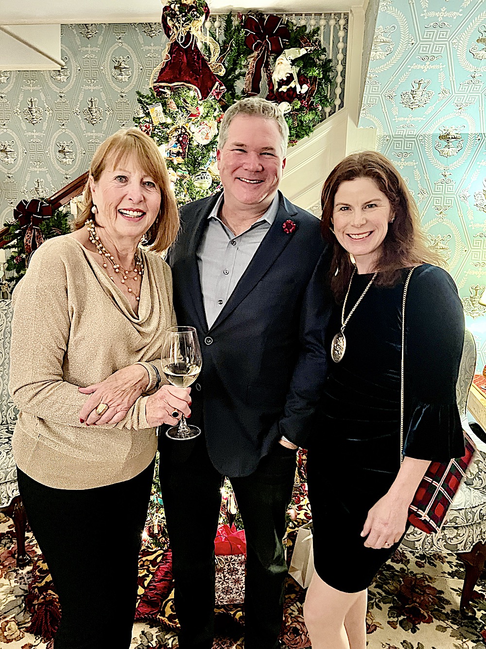 KSO Board toasts Christmas - and some good news! - Blue StreakBlue Streak