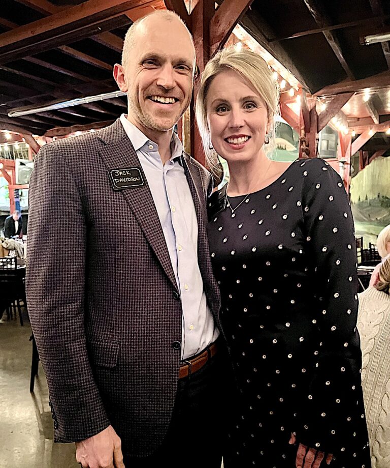 Appalachian neighbors gather to honor Alex Haley - Blue StreakBlue Streak