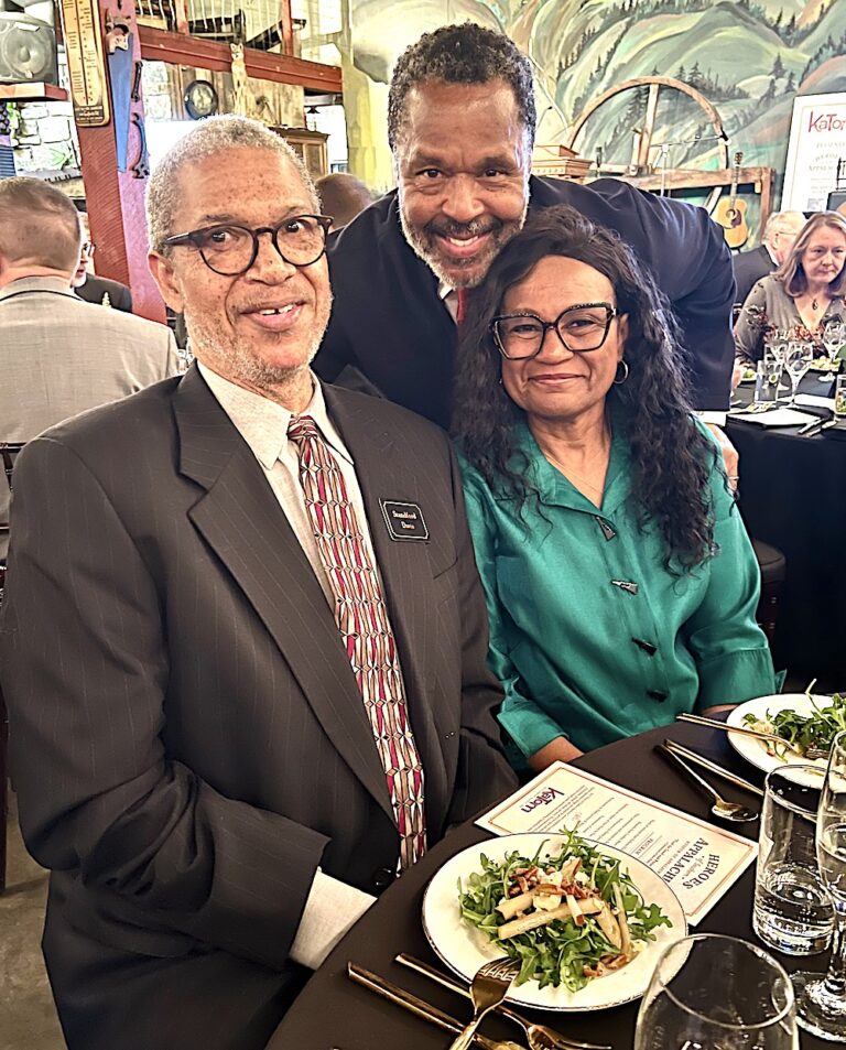 Appalachian neighbors gather to honor Alex Haley - Blue StreakBlue Streak