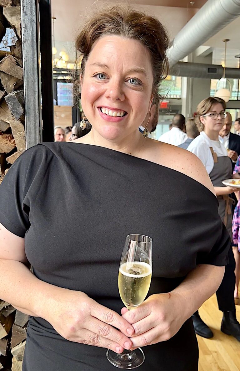 "Pip" marries "Joey Ovens!" Great food follows! - Blue StreakBlue Streak