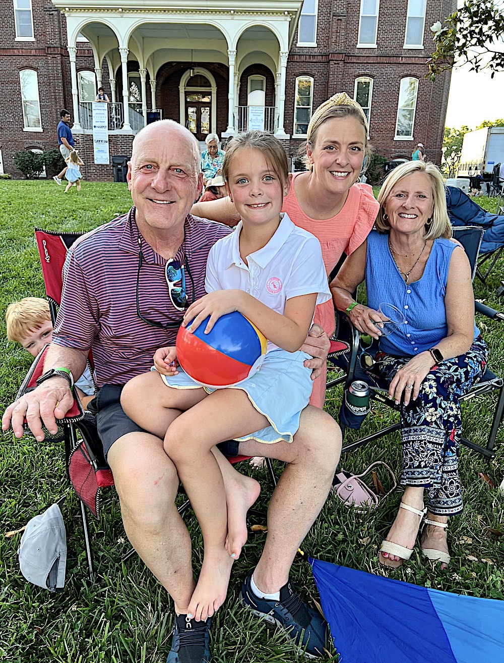 Blue Streak - A lens into Knox life by Cynthia Moxley