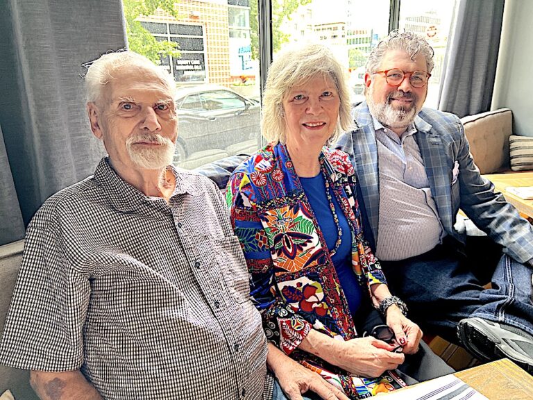 Wedding reception attracts chefs, artists, notables - Blue StreakBlue ...