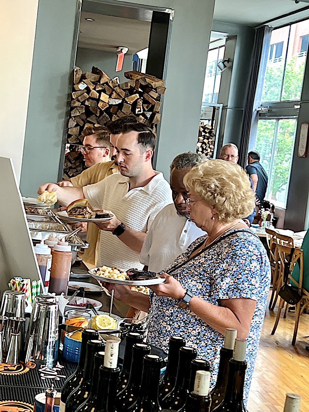 Wedding reception attracts chefs, artists, notables - Blue StreakBlue ...