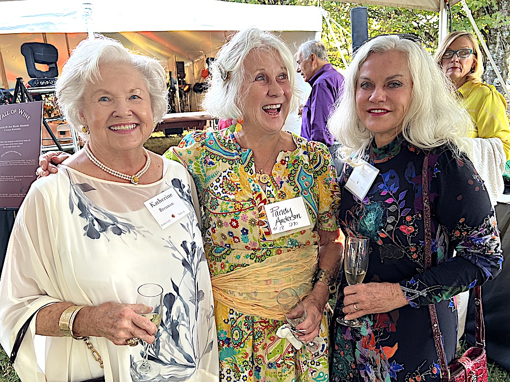 Garden takes "fall break" to raise funds - Blue StreakBlue Streak