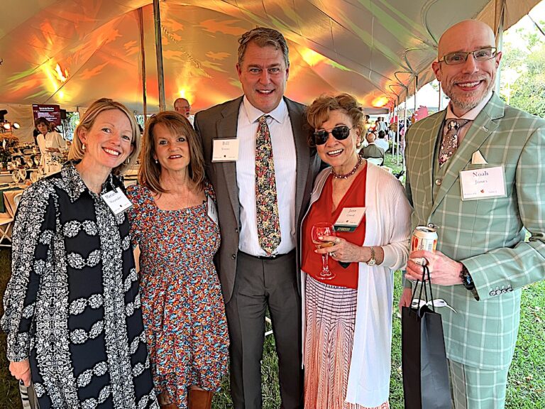 Garden takes "fall break" to raise funds - Blue StreakBlue Streak