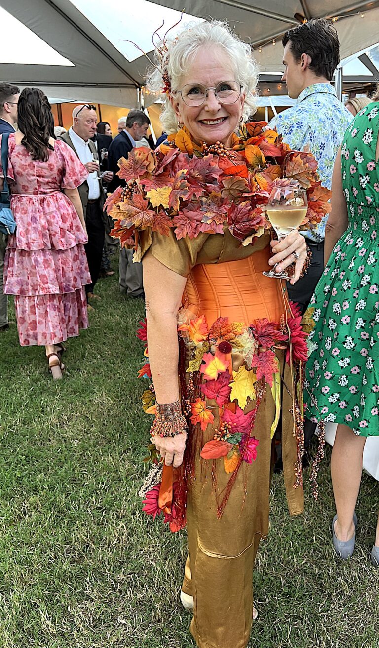 Garden takes "fall break" to raise funds - Blue StreakBlue Streak