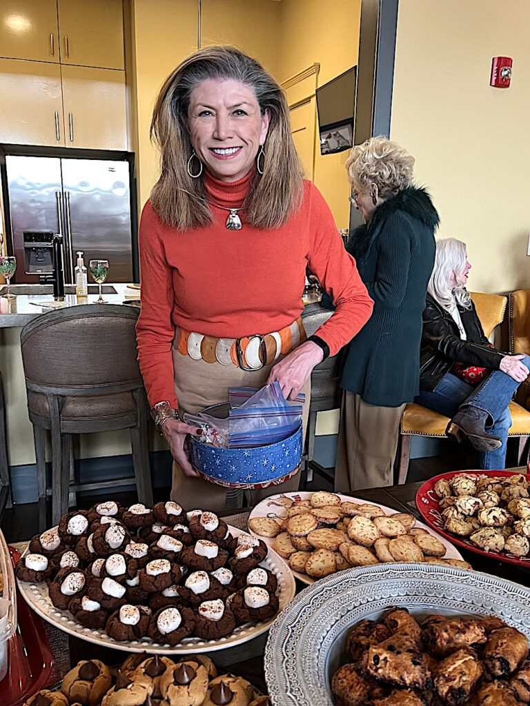 Blue Streak - A lens into Knox life by Cynthia MoxleyBlue Streak | A ...