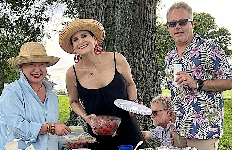 Lakeshore Picnic: Loved the "Cosmopolitan" ending! - Blue StreakBlue Streak