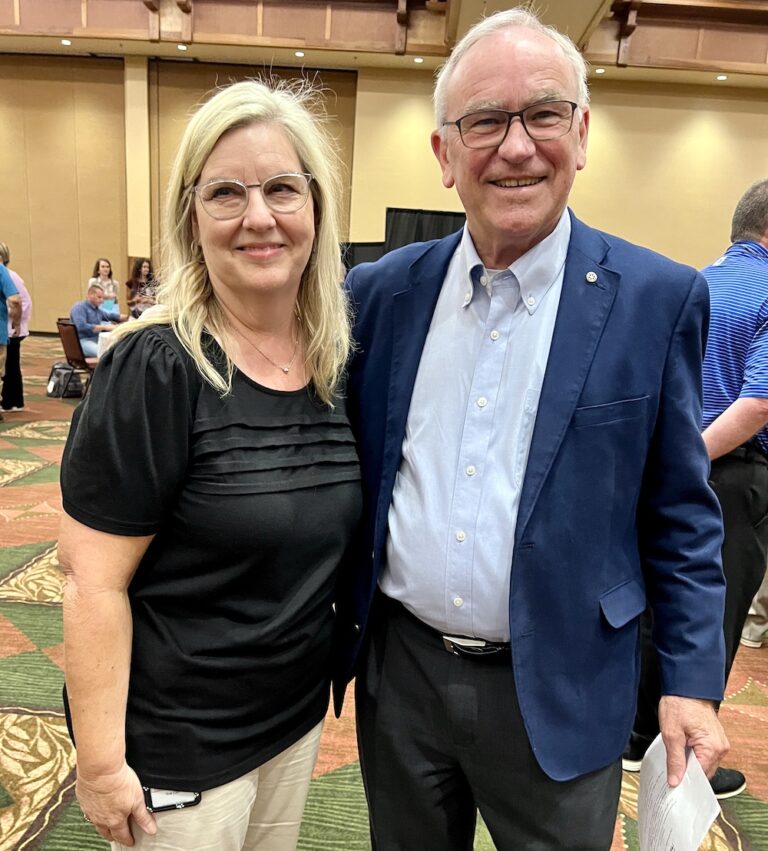 Friends honor Earlene Teaster as she leaves historic post - Blue ...